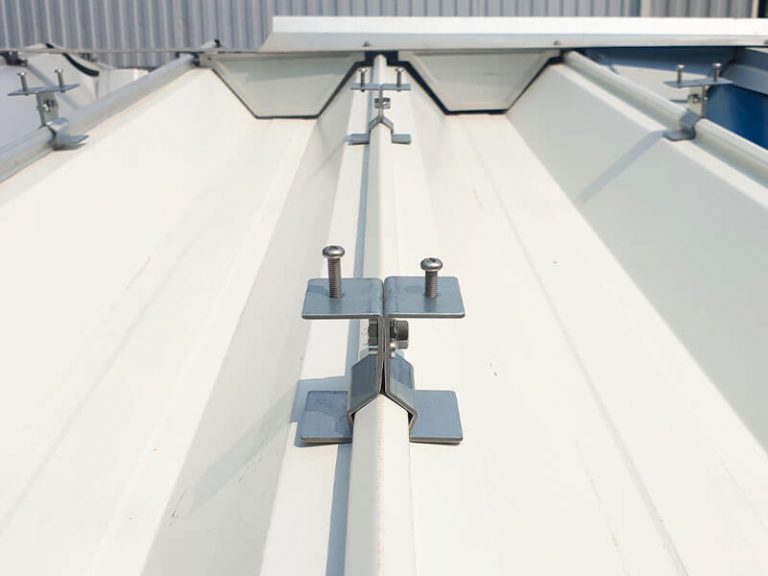 Roof Protection clip for Boltless system : roof profile is KS ...